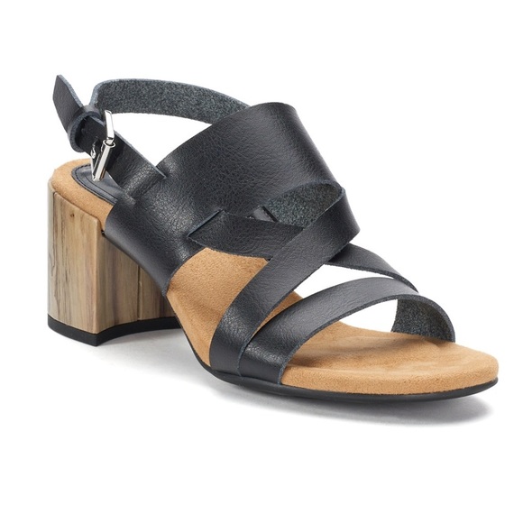 Chaps | Shoes | New Womens Chaps Faelyn Black Sandals | Poshmark